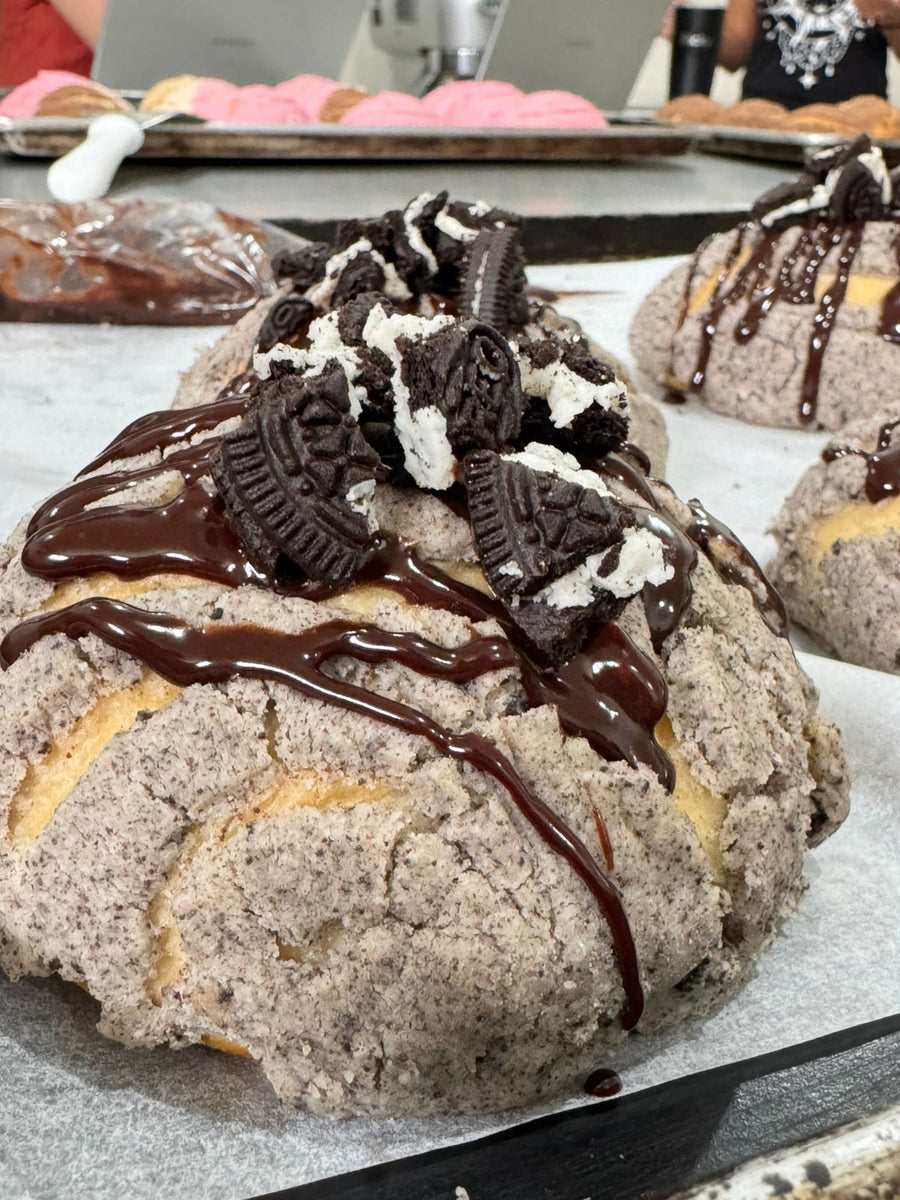 Conchas Rellenas – Cake Studio Mty